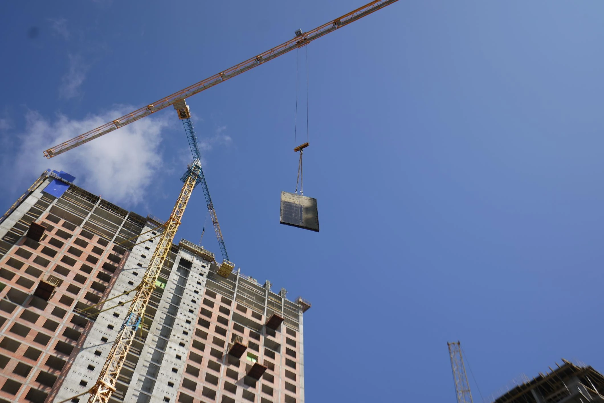 Construction progress of the Metropolis complex for May 2025